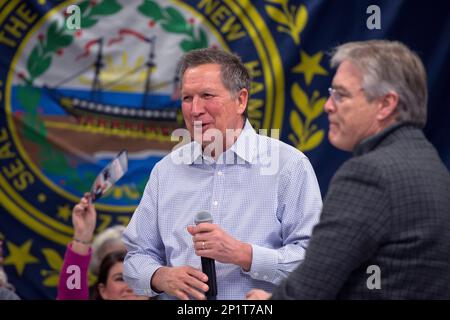 Rep. Tim Penny, D-Minn., in April 1994. (Photo by Laura Patterson/CQ ...