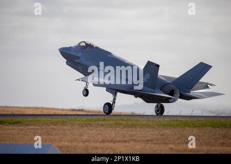 The RAAF F-35A Lighting II on display at the Avalon International ...
