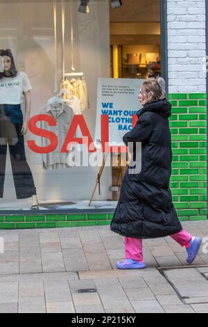 'We want our clothes back' Reskinned Recycling, unwanted clothes a new ...