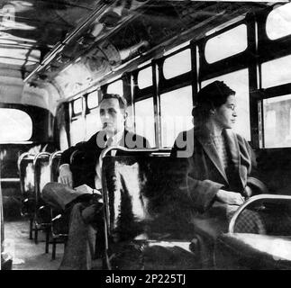 Rosa Parks, on the bus, 1955 Stock Photo - Alamy