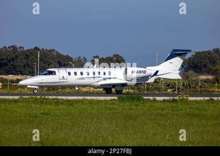 Ryanair Bombardier Learjet 45 (Reg: M-ABRB) starting its take off roll ...