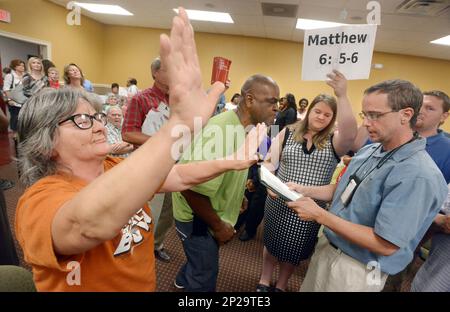 WHO ARE YOU PEOPLE, from left: Devon Sawa, Ema Horvath, 2023 ...