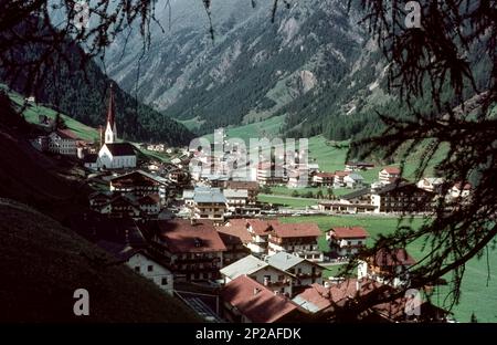 Austrian alps: Sölden in Tyrol has more than 150 km of prepared ski ...