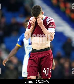 Declan Rice of West Ham looks on during the Premier League match ...