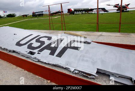 Old Air Force plane photo Stock Photo - Alamy