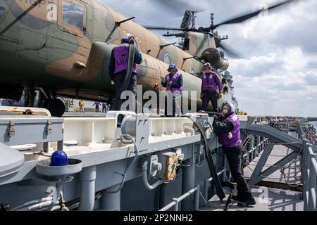 EAST CHINA SEA (Mar. 1, 2023) From left to right: The Japan Maritime ...