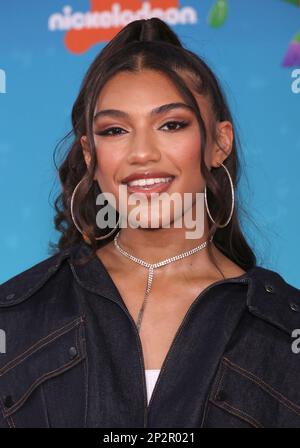 Dior Goodjohn arrives at the Nickelodeon Kids' Choice Awards on ...