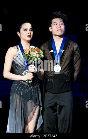 Ice Dance Medal Ceremony, L-R Hannah LIM & Ye QUAN (KOR) second place ...