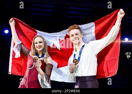 Ice Dance Medal Ceremony, Nadiia BASHYNSKA & Peter BEAUMONT (CAN) third place, during Victory ...