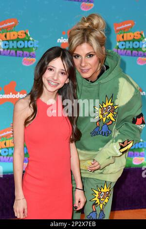 Chelsea Lascher and Jax attend the 2023 Nickelodeon Kids' Choice Awards ...
