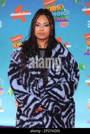 Rainbow Wedell arrives at The 2023 Nickelodeon Kids Choice Awards held ...