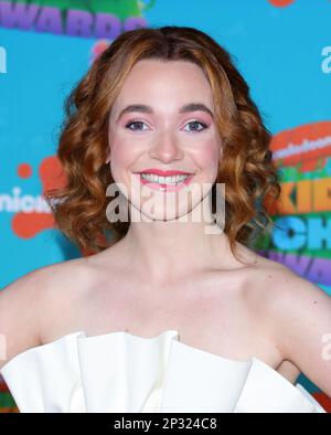 Lilah Fitzgerald arrives at The 2023 Nickelodeon Kids Choice Awards ...