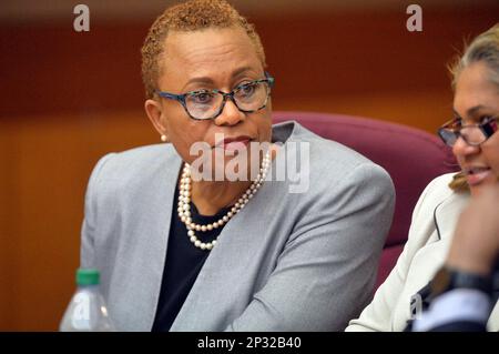 Former Atlanta public school educator Michael Pitts talks with his ...