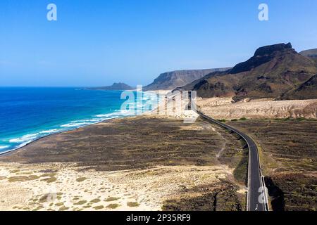 Scenic road from Baia das Gatas to Calhau (Parque Norte Baia das Gatas ...