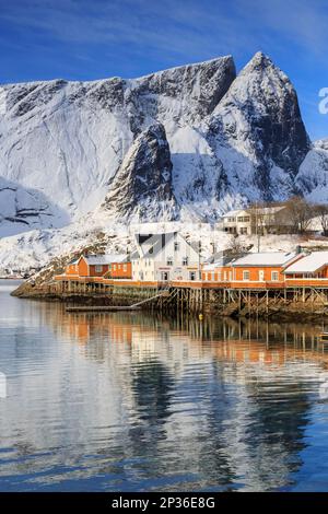 Rorbu (fishermens huts) in Reine, Lofoten Islands, Norway, Scandinavia ...
