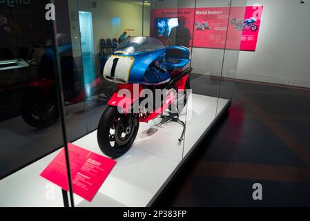 Britten V1000, handbuilt race motorcycle designed and built by John ...