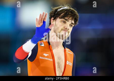 HERENVEEN - Patrick Roest (NED) reacts after the 1500 meters during the ...