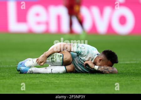 Lautaro Martinez of FC Internazionale injured during Serie A 2025/26 ...
