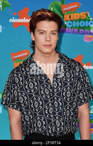 LOS ANGELES - MAR 4: Justin Derickson at the Kids Choice Awards 2023 at ...