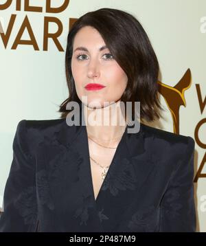 Jen Statsky arrives at The 2023 Writers Guild Awards held at The ...