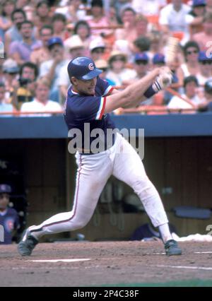 Chicago Cubs Jody Davis (7) in action during a game from the 1985 ...