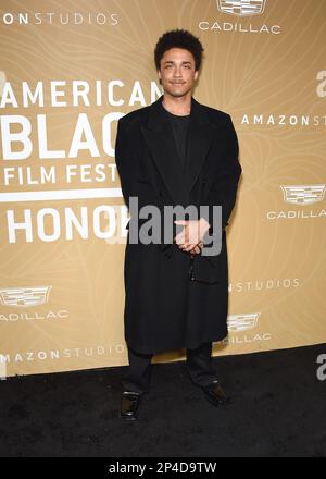 Corteon Moore walking the red carpet at the 5th American Black Film ...