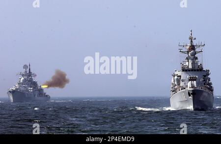 China s Ningbo missile destroyer (L) and Harbin missile destroyer (R ...