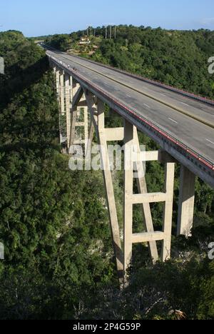Road bridge over canyon highest bridge in Cuba Bridge of Bacunayagua ...