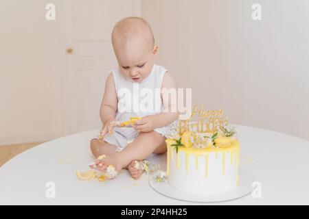 one year old baby birthday cake ready to eat Stock Photo - Alamy