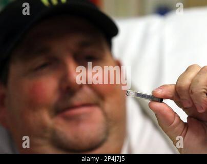 Medtronic Reveal Cardiac Monitor Stock Photo - Alamy