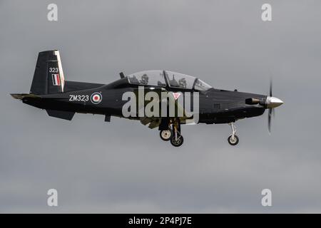 RAF Valley, Holyhead, Wales on March 2 2023. Royal Air Force Hawk training jet landing Stock ...