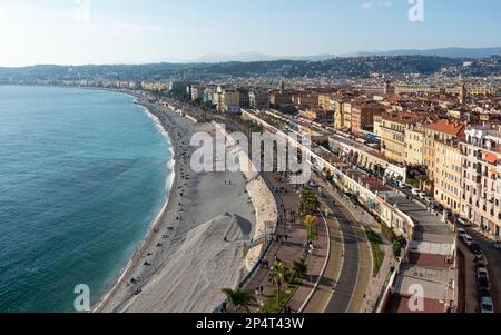Beautiful panorama of Nice from Colline du Chateau. Mediterranean sea ...