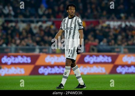 Juventus' Colombian midfielder Juan Cuadrado looks during the Serie A ...