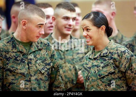 Training enlisted men in school of Elec Stock Photo - Alamy