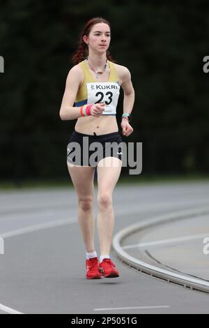 Gracie Griffiths in the 10000m at the England Athletics Winter Race ...