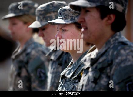 U.S. Army National Guard Private First Class Kaitlyn Quinn wins her ...