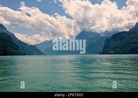 Switzerland, Canton Schwyz, Lucerne lake, Sisikon, landscape Stock ...