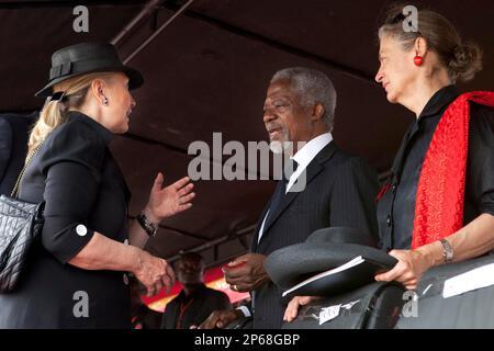 Kofi Annan and wife Nane Lagergren at the inauguration/inhuldiging at ...