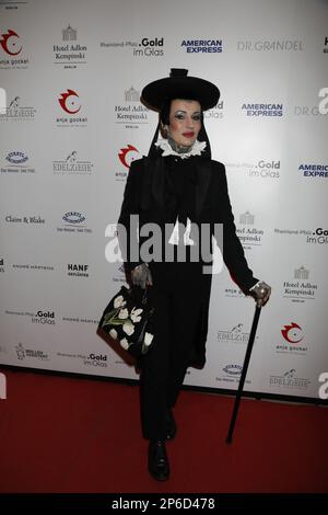 Sarah Settgast bei der Anja Gockel Fashion Show 'seven senses ...