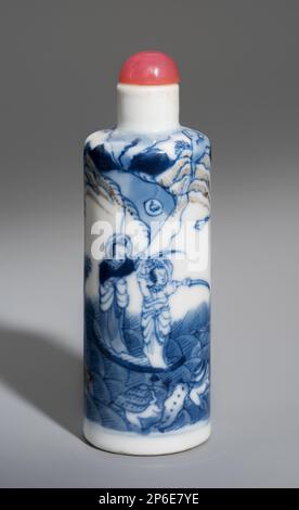 Chinese, Perfume bottle, porcelain Stock Photo - Alamy