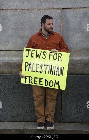 Jews and others rally & march in Brooklyn near Senator Chuck Schumer's ...