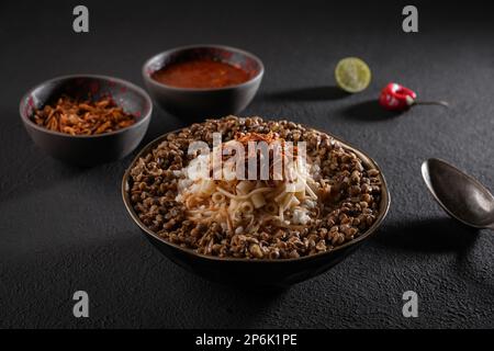 Egyptian Koshary images, Traditional Egyptian food, Delicious Koshary ...