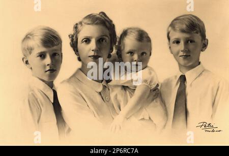 1939 , Milano Italy : The italian prince VITTORIO EMANUELE ( born 1937 ...