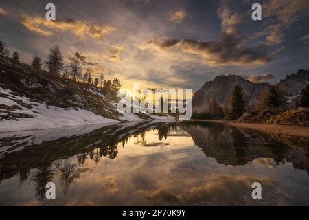 Picture of Mount Lagazuoi reflections in Lake Limides at sunset ...