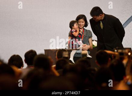 (from right) NBA star Yao Ming and his family members Ye Li, Yaos wife ...