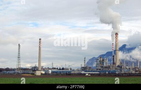 The United Refining Company, an international oil product company on ...