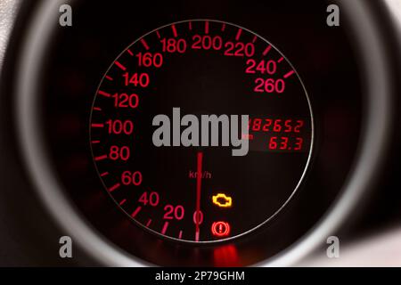 Check engine light symbol Stock Photo - Alamy