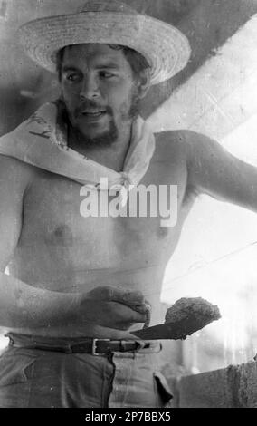 Cuban revolutionary and former right hand man of Fidel Castro, Ernesto ...