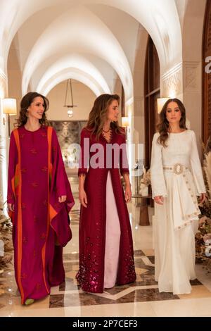 Amman, Jordan. 08th Mar, 2023. Jordan's Queen Rania hosts a traditional ...