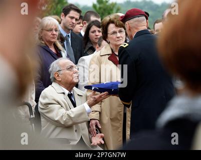 From left, U.S. Army 1st Lt. Abigail Imelio, third place women, U.S ...